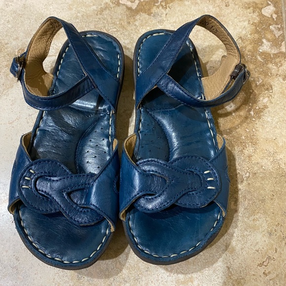 Shoes | Very Cute Soft Leather Blue Sandals | Poshmark